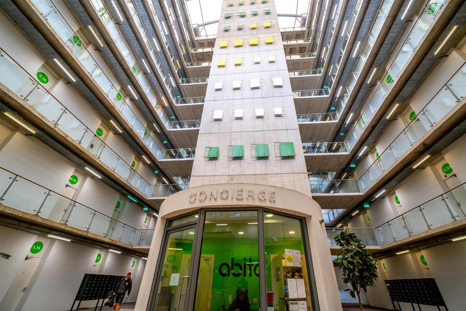 Abito 4 Clippers Quay Salford Quays - BEYOND Property